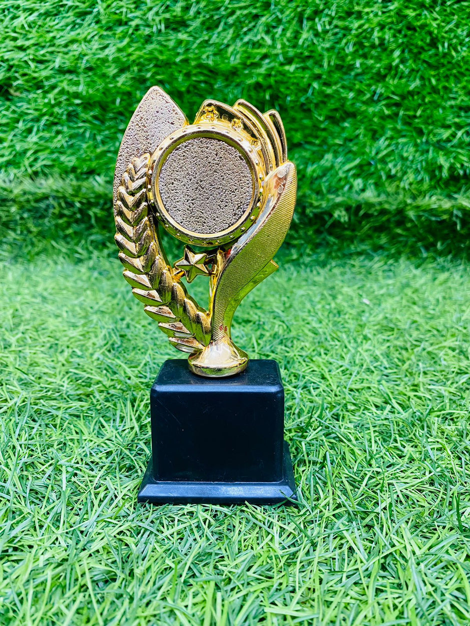 TROPHIES HUB – SMASH TROPHIES